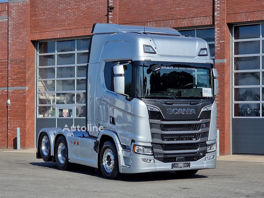 Novi Scania R590 V8 NGS Highline 6x2 - NEW - 2.95WB - Retarder - Night clima tegljač