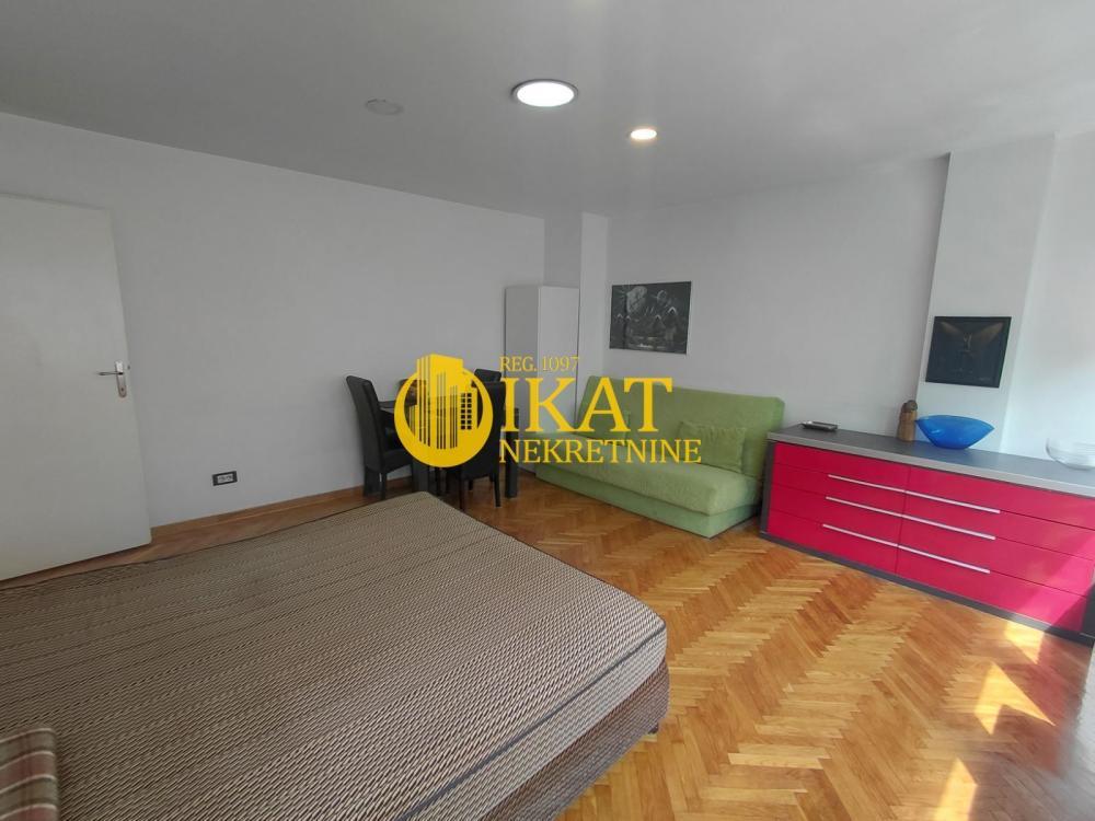 Patrijarha Varnave, Jednosoban stan na prodaju, 30m2, 183.000€