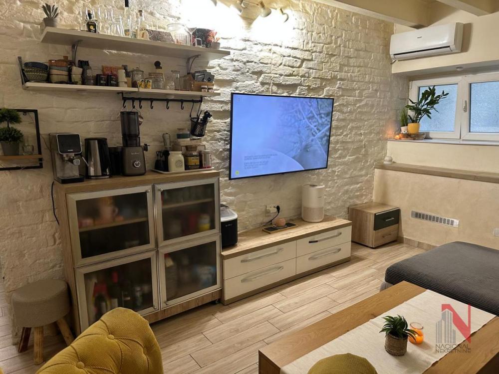SONJE MARINKOVIĆ, Jednoiposoban stan na prodaju, 40m2, 113.000€