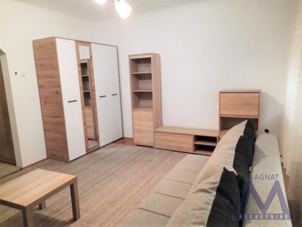 Stan za izdavanje, 280€