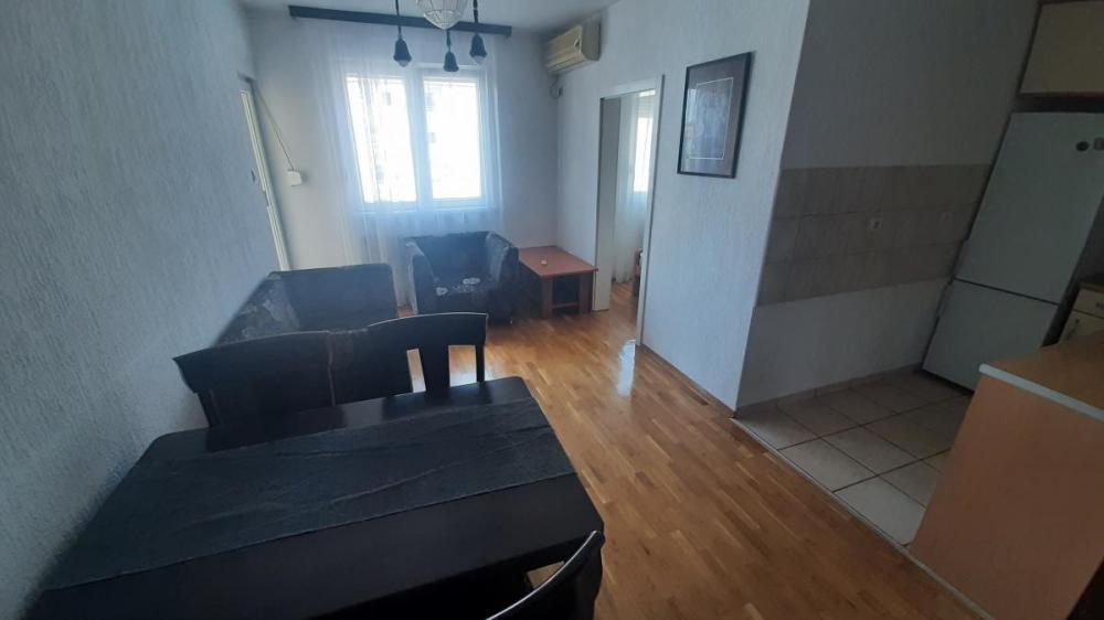 Dvoiposoban stan za izdavanje, 48m2, 450€