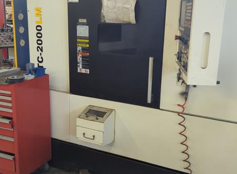 CNC strug YCM 200LM