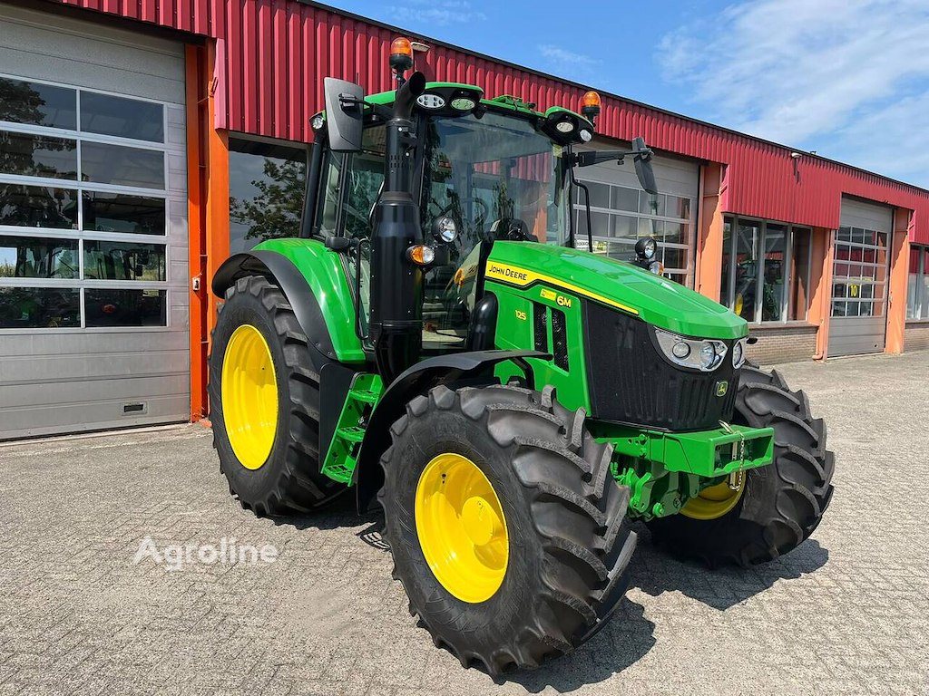 Novi John Deere 6M 125 traktor točkaš
