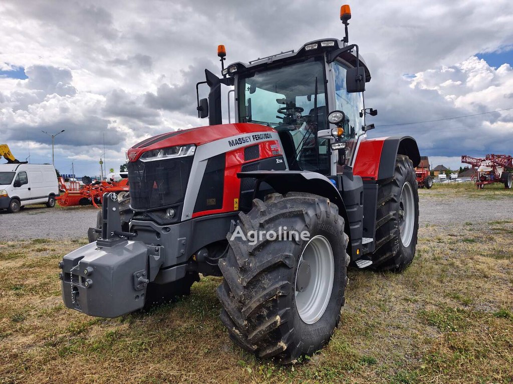 Novi Massey Ferguson 8S265 traktor točkaš