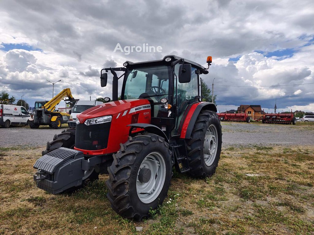 Novi Massey Ferguson 5711 traktor točkaš
