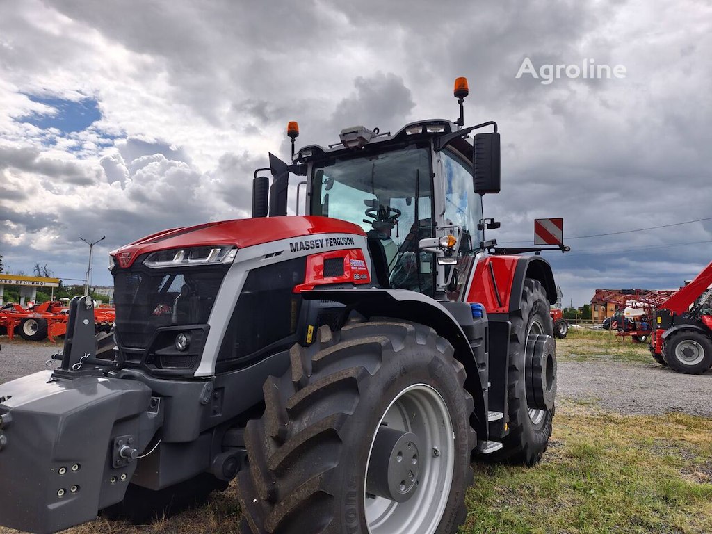 Novi Massey Ferguson 9s425 traktor točkaš