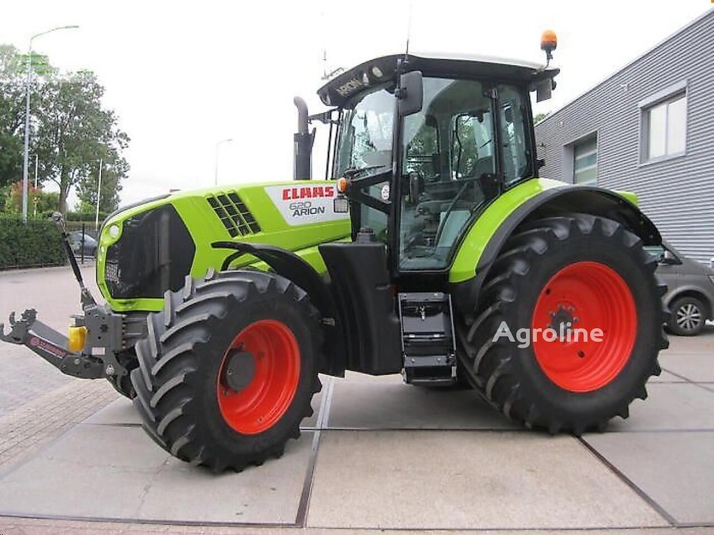 Claas arion 620 traktor točkaš