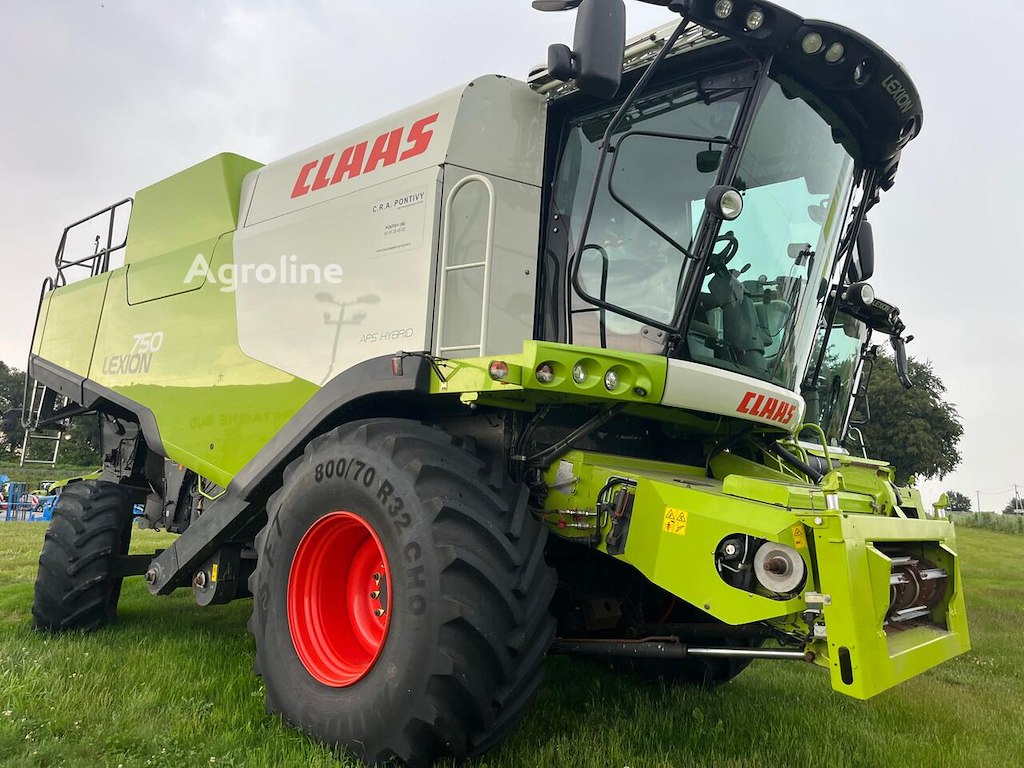 Claas Lexion 750 kombajn za žito