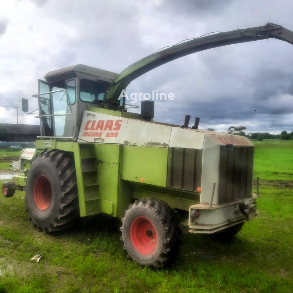 Claas Jaguar 690 krmni kombajn