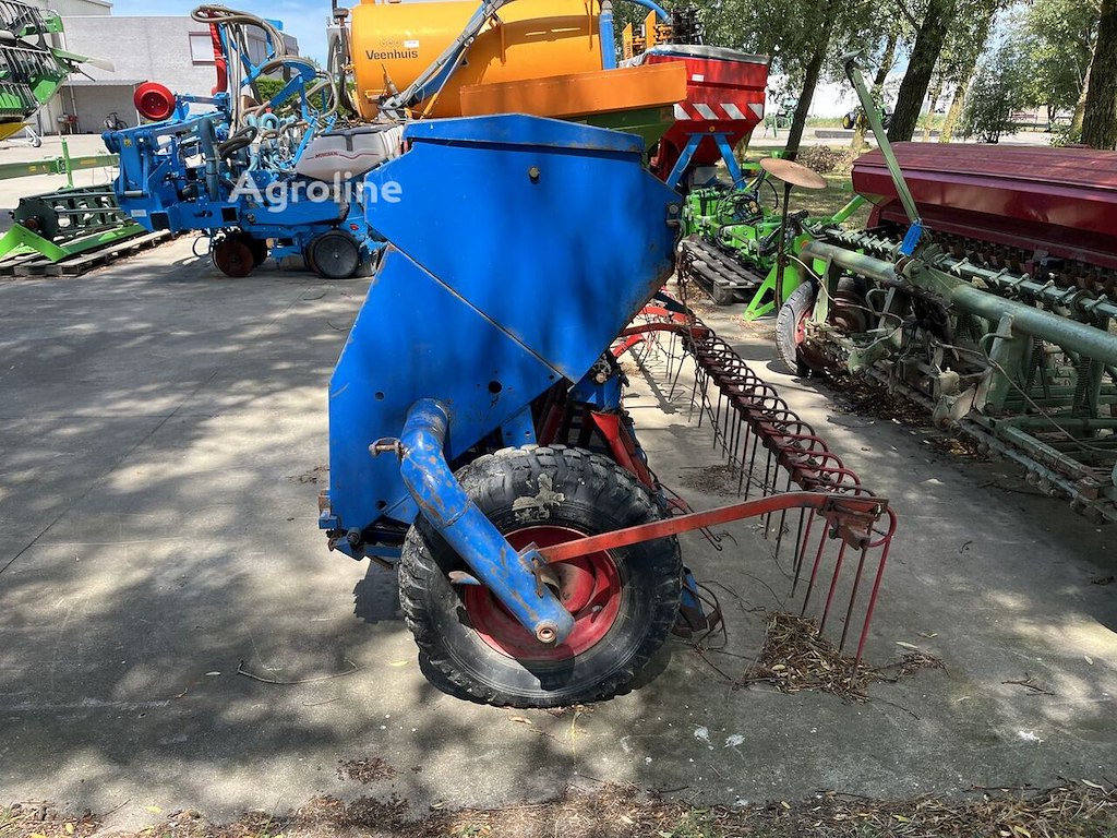 Stegsted 3M 30R mehanička sejalica