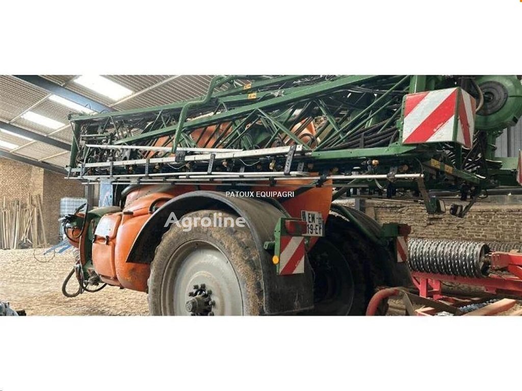Amazone ux5200 vučena prskalica