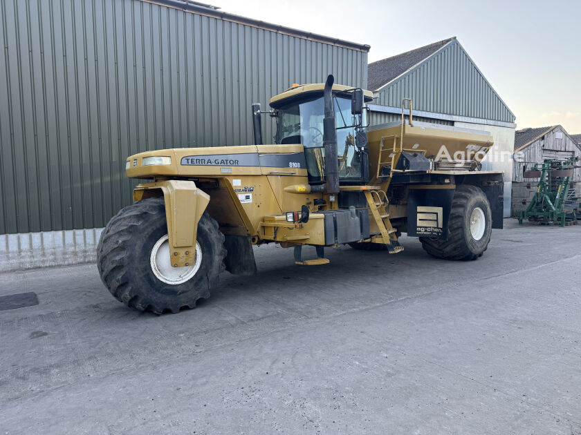 TerraGator 8103 Lime Spreader rasipači veštačkog đubriva