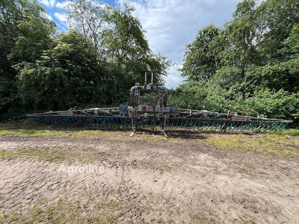 Bomech Farmer15 rasipači veštačkog đubriva