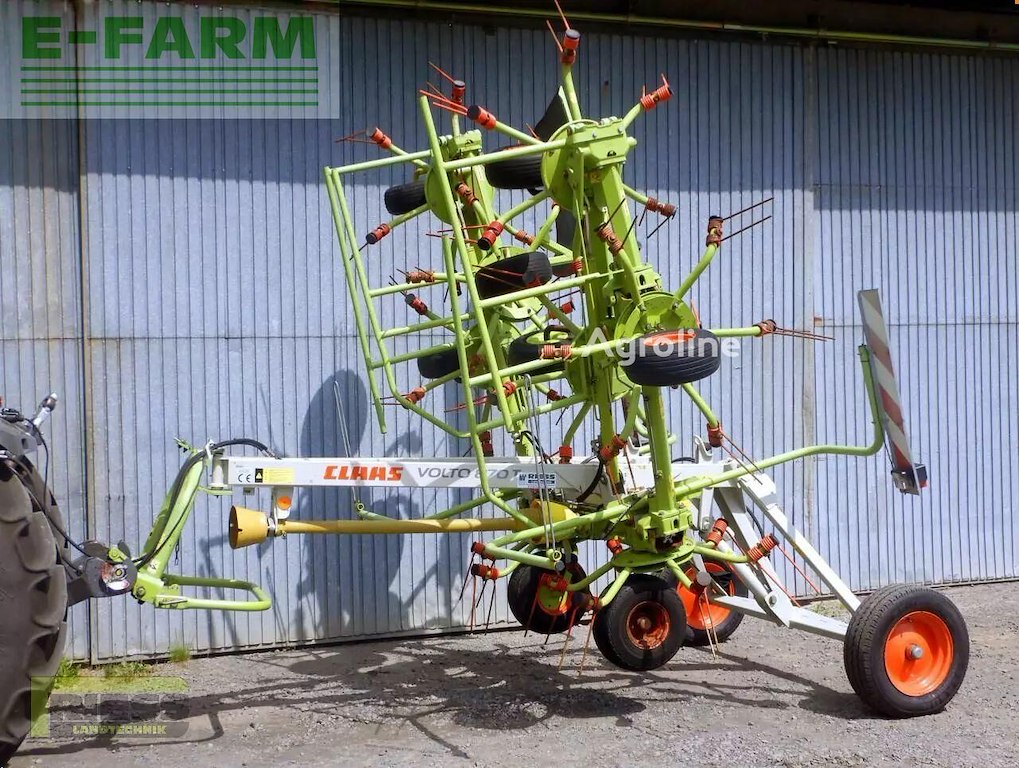 Claas volto 870 t prevrtač sena
