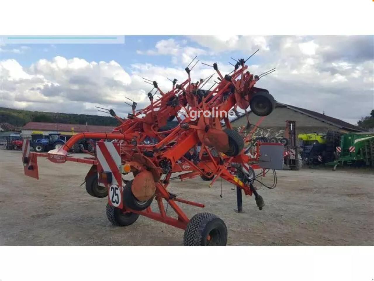 Kuhn gf10802t prevrtač sena