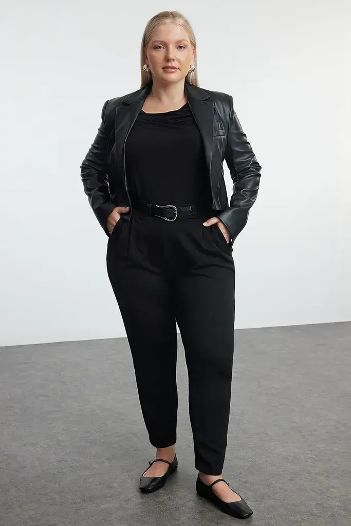 Trendyol Curve Ženske pantalone TBBAW25AR00002, Crne
