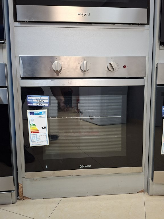 UGRADNA RERNA INDESIT IFW 6530 IX, 66L