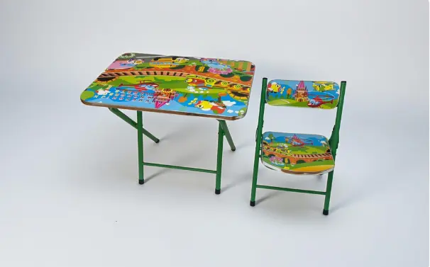 Dečiji set - metalni sto i stolica sa dečijim dezenom (saobracaj)