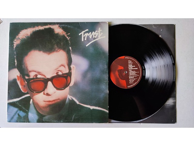 Elvis Costello And The Attractions – Trust⭐⭐⭐⭐⭐