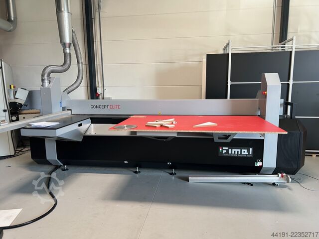 Formatna kružna testera sa pritiskivačem Fimal CONCEPT 350 ELIT
Fimal CONCEPT 350 ELITE, Schnittlänge 3.200 mm