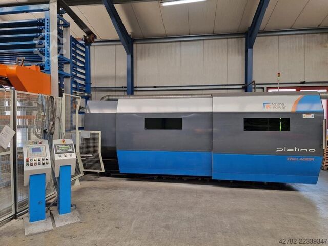 Mašina za lasersko sečenje
PRIMA POWER PLATINO FIBER 1530 IPG YLS 4000 10 x pallet compakt tower