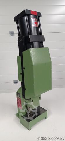 Ekscentrična presa
Schling UNI-2-PN-K