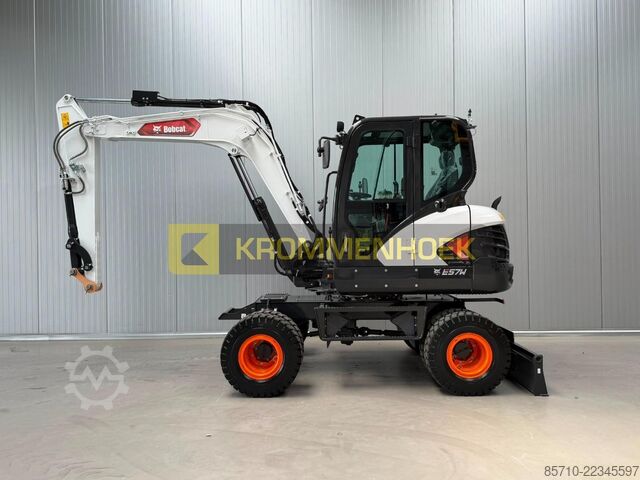 Bager na točkovima
Bobcat E 57 W Nieuw