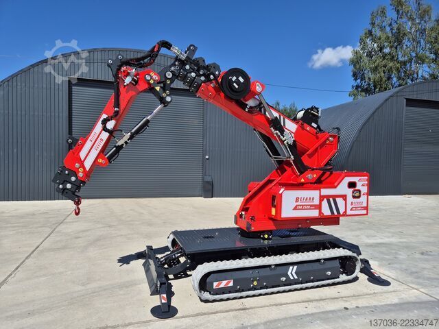 Minikran XM2500 ROTO
Befard XM2500 ROTO