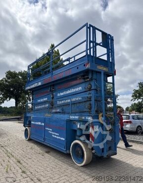 Makazaste platforme
Holland Lift Combistar N-265EL13 4WDS Elektro 28,20 m