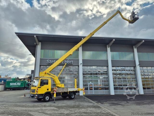 Radna platforma montirana na kamionu
MAN TGL 8.150 4x2 Bison Palfinger TKA 30