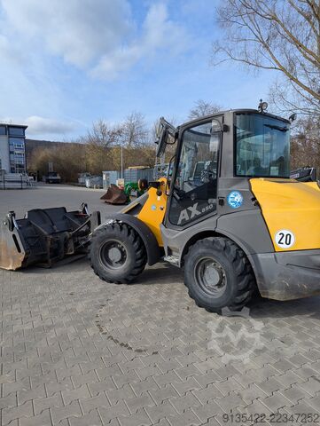 Utovarivač
MECALAC AX 850
