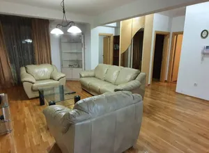Izdavanje Stan - Beograd