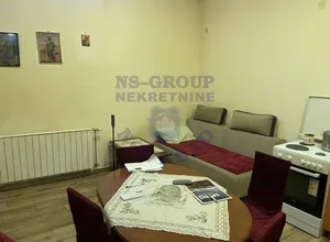 Izdavanje Stan - Novi Sad, Socijalno - Rotkvarija