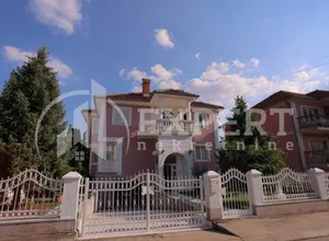 Prodaja Kuća - Niš, Pantelej: Durlan - Beverli Hils - Jagodin mala
