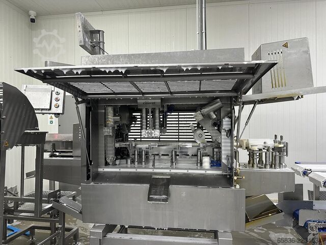 Mašina za filetiranje Marel 2730, godina proizvodnje 2014.
Marel 2730 filleting machine