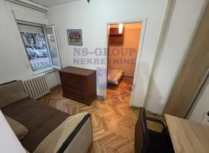 Prodaja Stan - Novi Sad, Detelinara: Sajam - Sajmište