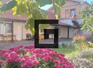 Prodaja Vila - Inđija, Centar