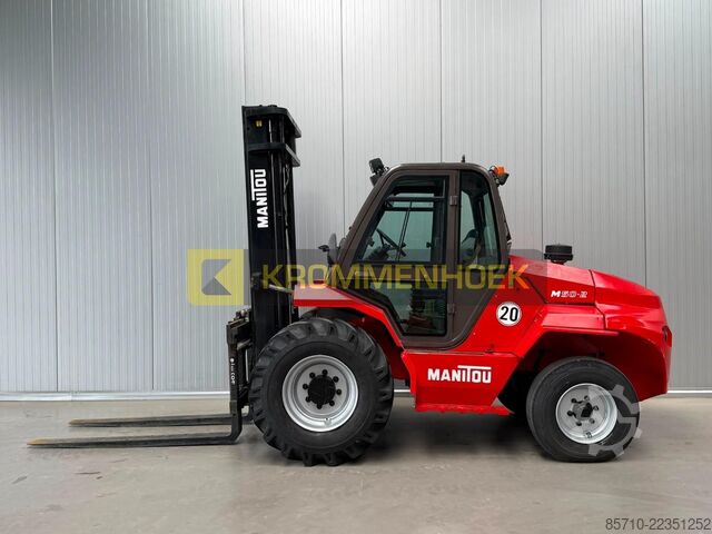 Terenski viljuškar
Manitou M 50-2