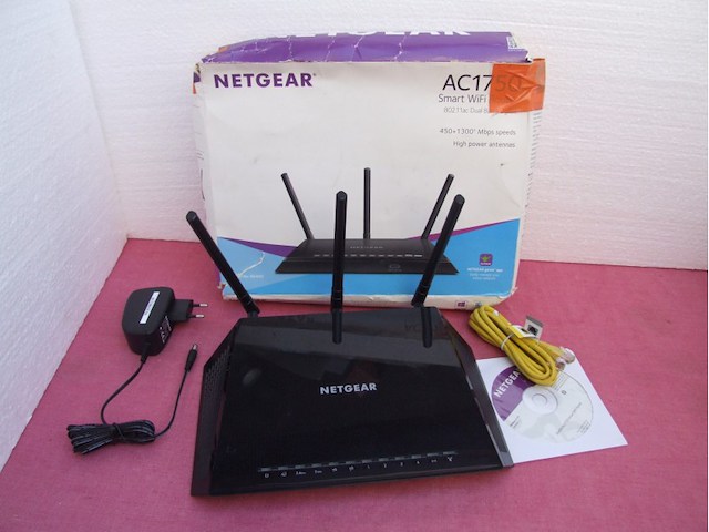 NETGEAR Nighthawk AC1750 Smart WiFi Router R6400+GARANC