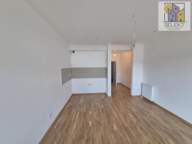 Garsonjera u centru grada u novogradnji