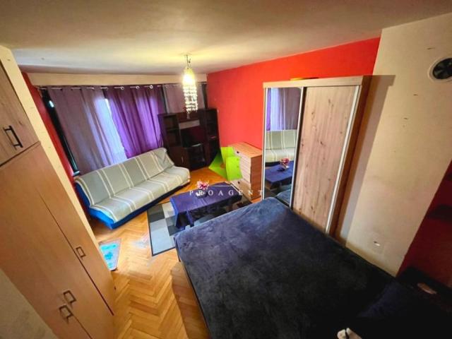 Lepo opremljena garsonjera na Matejevačkom putu ID#8527