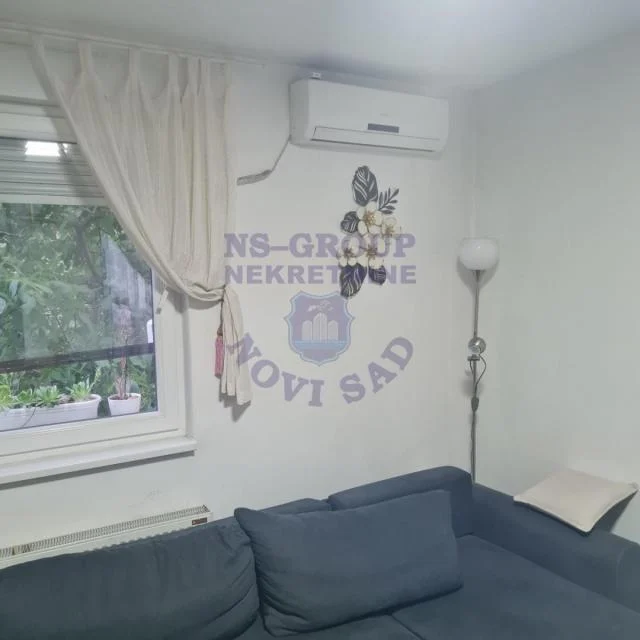 Izdaje se kompletno namešten dvosoban stan u novijoj zgradi na Telepu