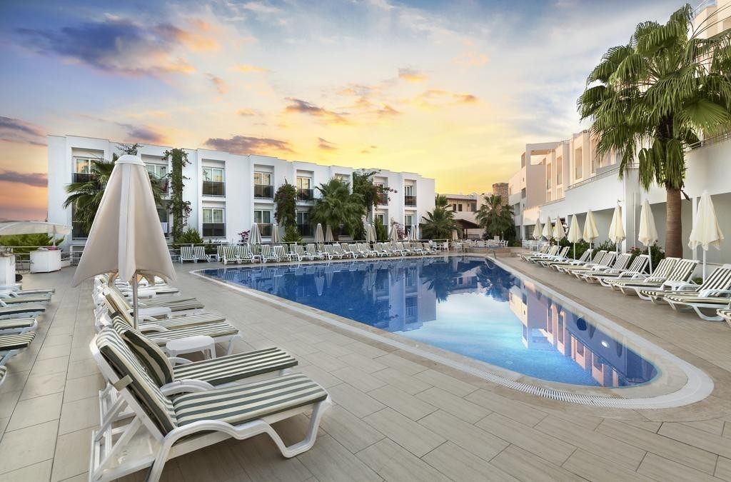 HOTEL CLUB SHARK 4* - Bodrum / Turska