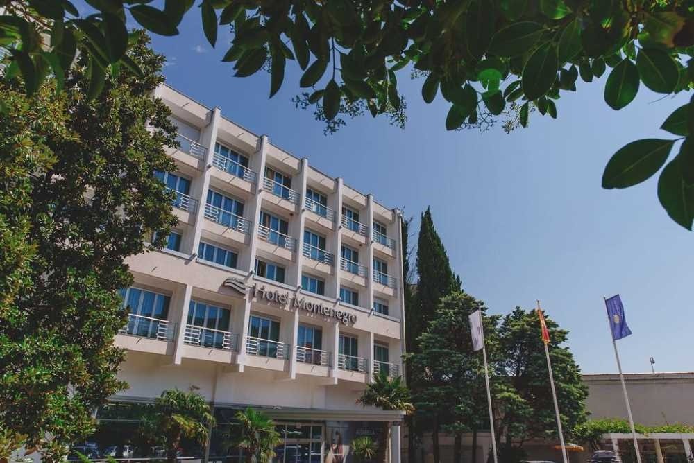 HOTEL MONTENEGRO BEACH RESORT 4* - Bečići / Crna Gora