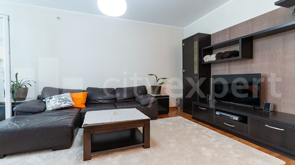 Stan za izdavanje BEZ PROVIZIJE: Trosoban, 70m², Dr Agostina Neta, Novi Beograd - 900€