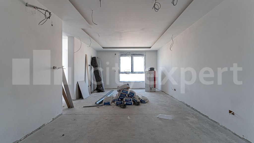 Stan za prodaju - Četvorosoban, 77m², Vojvode Stepe, Voždovac - 272500€