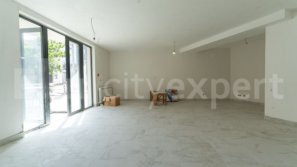 Lokal za prodaju - Ostalo, 55m², Paje Jovanovića, Zvezdara - 165000€