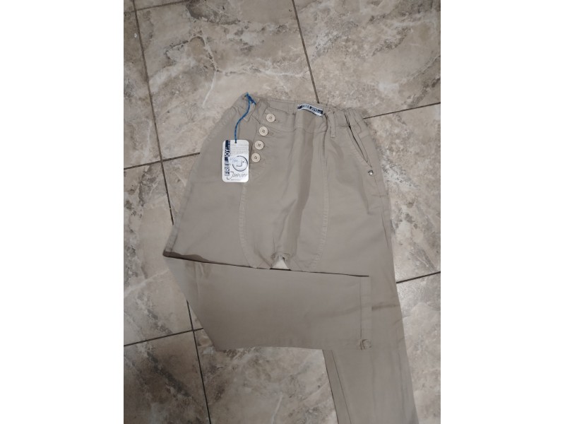 TU 18 NOVO MODERNE PANTALONE VEL.8