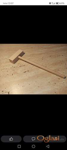Drveni čekić za torte iznenađenja