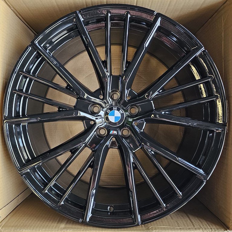 ALU FELNE
9.5J x20 ET37 5X112